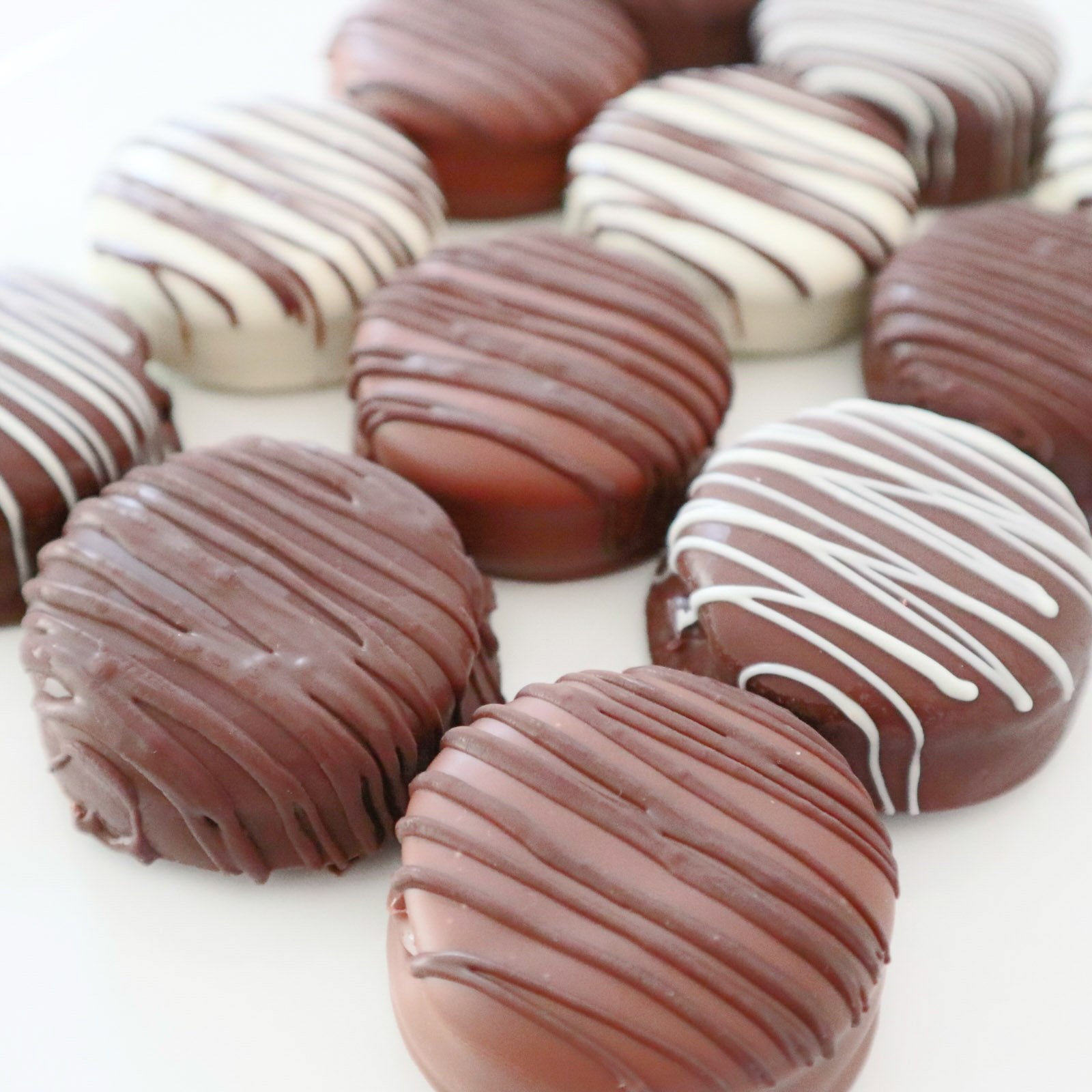 Gourmet Hand-Dipped Chocolate Oreo's Gift Box | Toronto and GTA ...